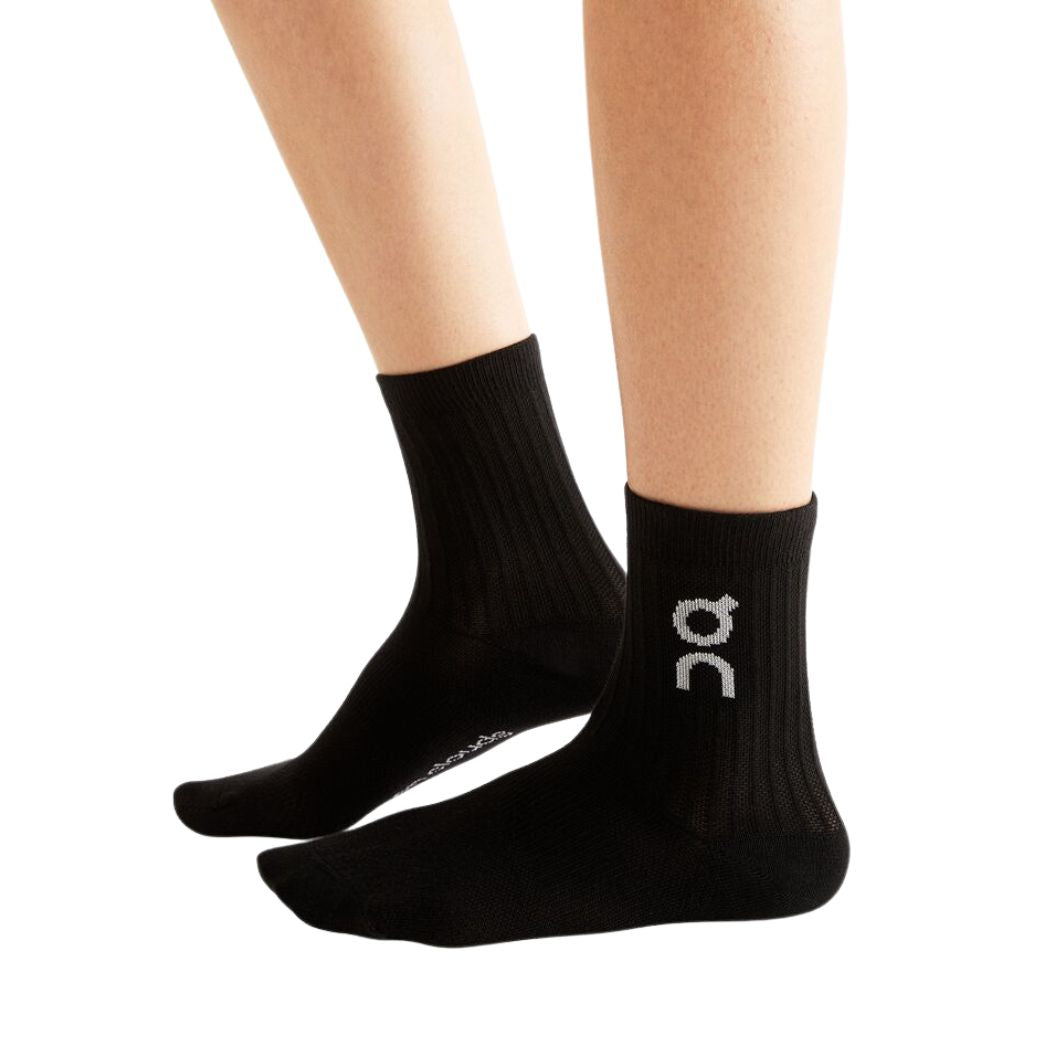 on Logo 3-Pack Men's Socks – RUNNERS SPORTS